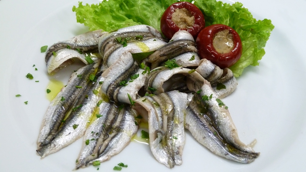 Alici fresche e all'aceto - Ricetta Mediterranea